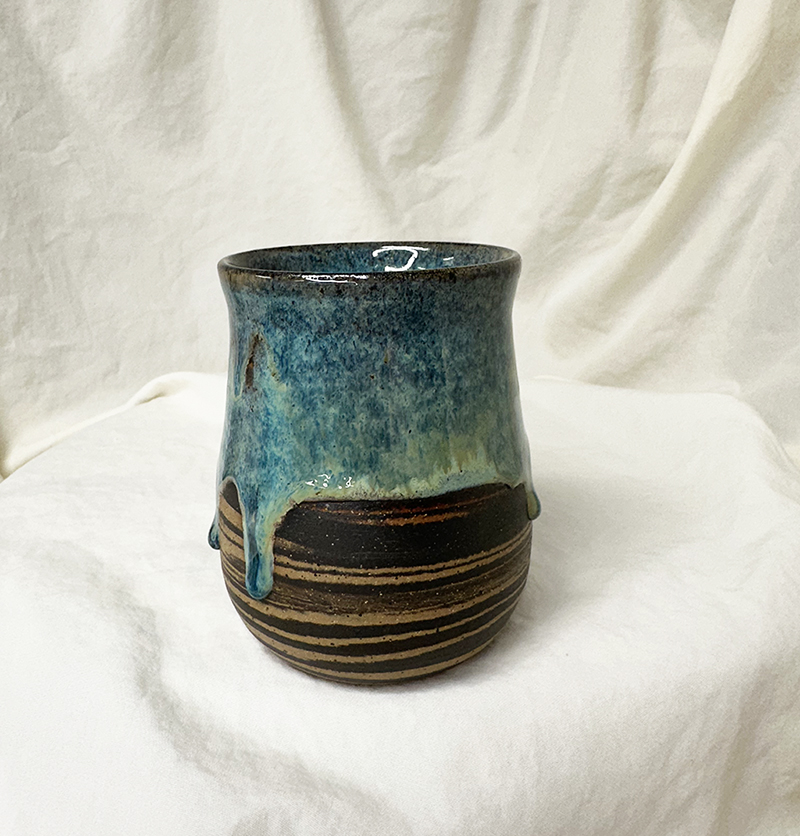Mug 1216-1 - Blugreen Dripping Love (16 oz) - Winding Pine Pottery